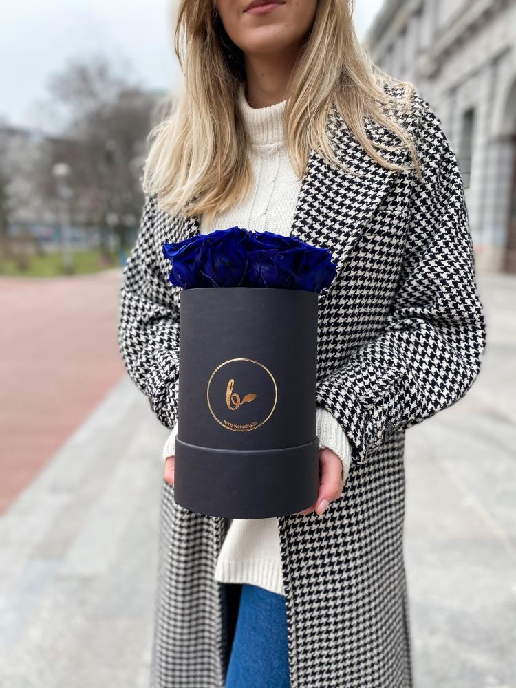 Blooming.hr - Dugotrajne ruže - FlowerBox sa dugotrajnim ružama- crni