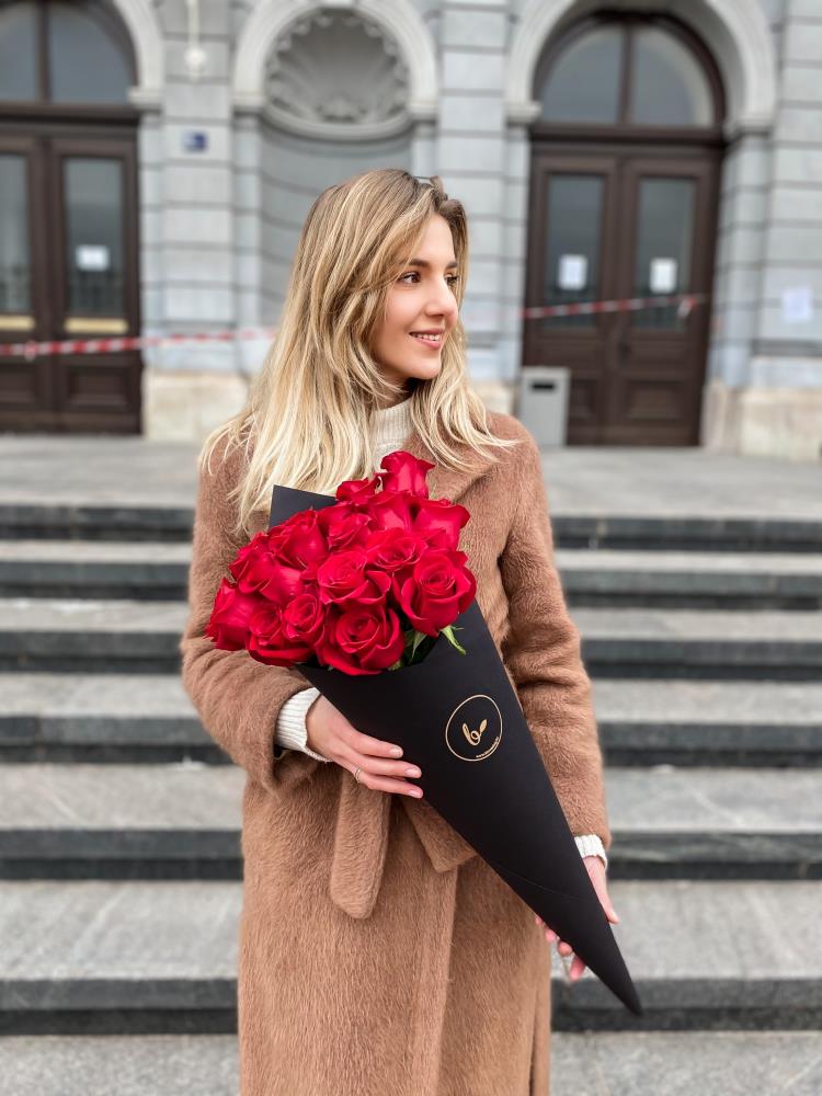 Blooming.hr - Tuljac - Blooming crni tuljac s ružama