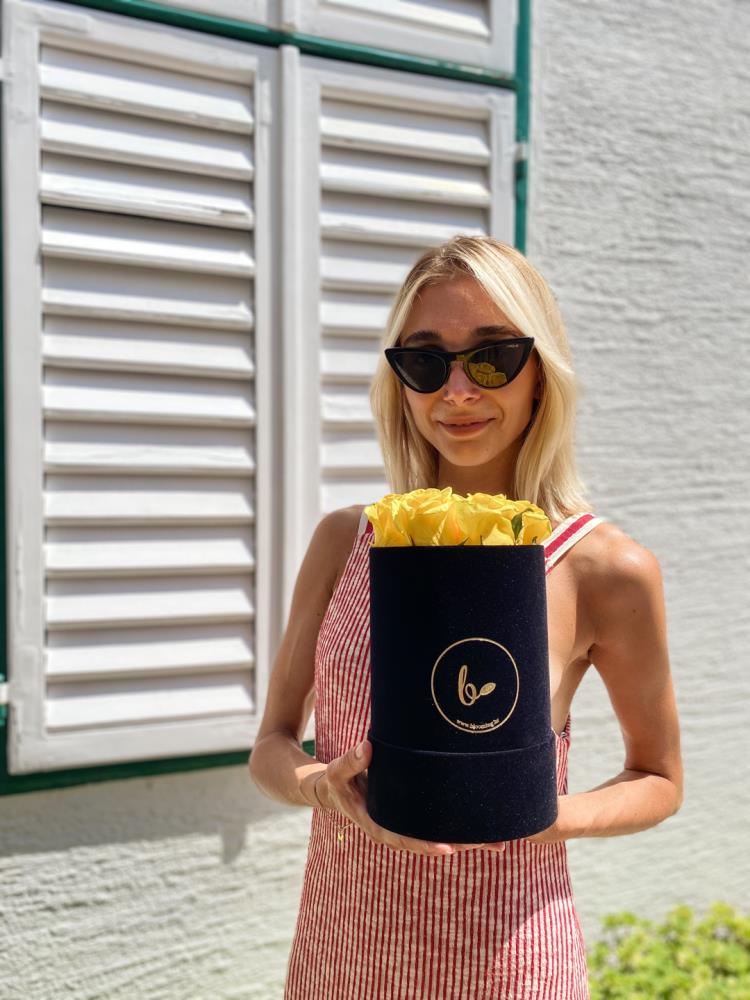 Blooming.hr - Flowerbox - Baršunasti FlowerBox s ružama - Crni